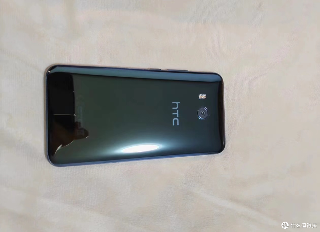 骁龙835+顶级2k lcd屏，曾经争夺机皇的手机，从5000元掉到207元_手机_什么值得买