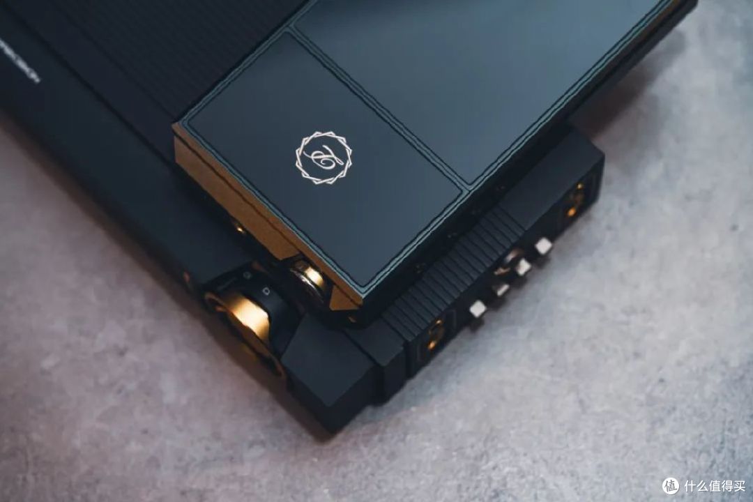 「 很Diǎo 」 随身便携胆放的另一种可能 | 乐彼 EA4_随身播放器_什么值得买