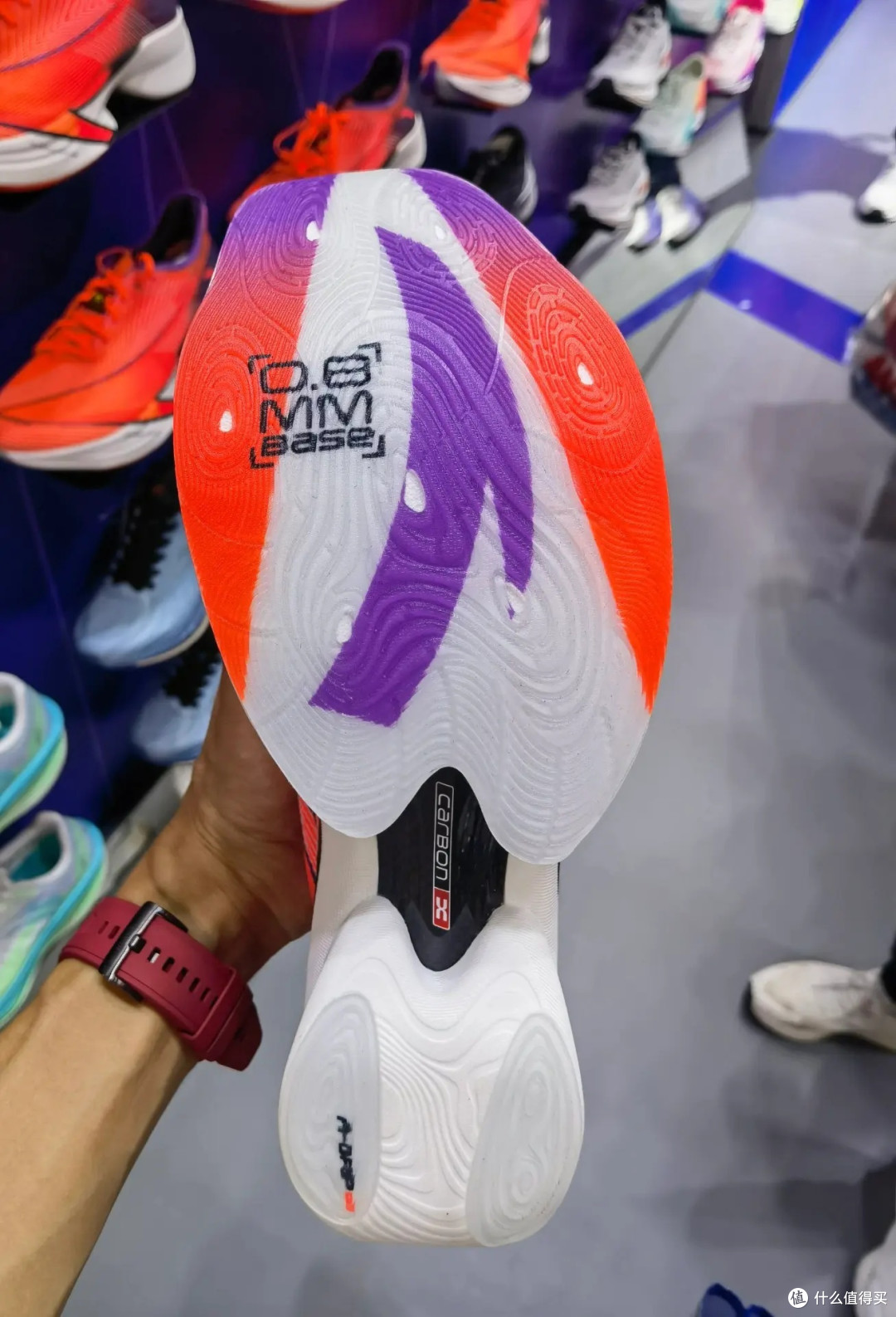 国产尖货，王炸产品，安踏C10pro，驾驭门槛没有预想中那么高_跑鞋_什么值得买