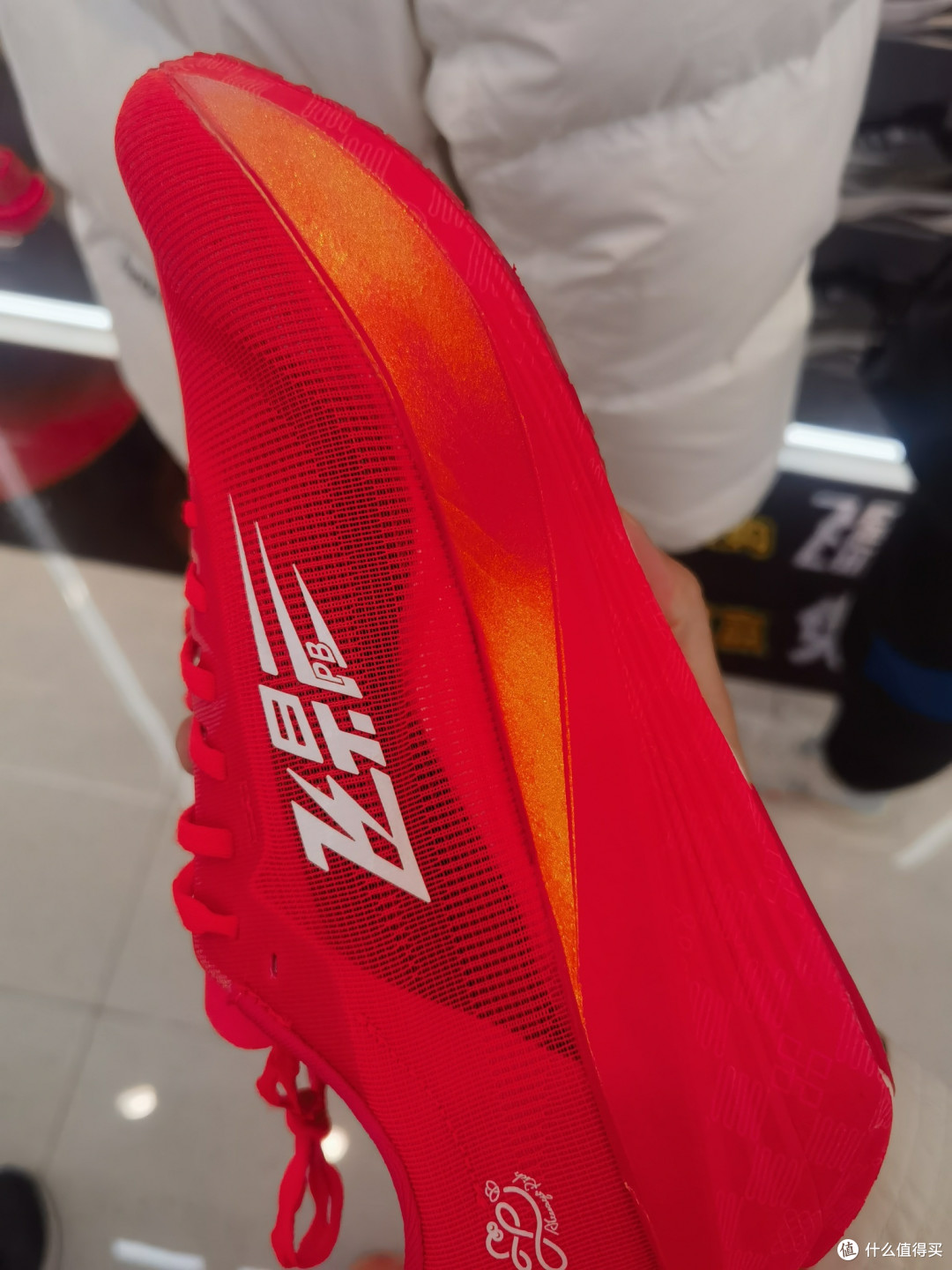 爆款避坑，乔丹飞影PB5.0，大失所望，我是绝对不会花钱买的_跑鞋_什么值得买