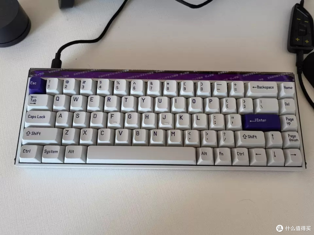 MelGeek小蜜蜂 MADE68PRO 磁轴键盘，万磁王轴RT，游戏电竞界的璀璨明星！_键盘_什么值得买