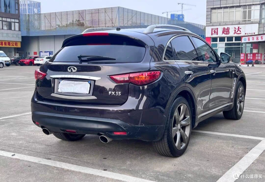没想到他当年落地居然要80多万：英菲尼迪FX35_中大型SUV_什么值得买