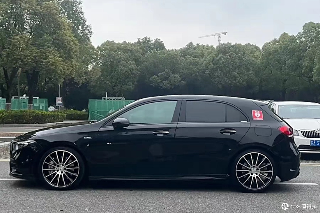 曾经的小钢炮：AMG A35 4MATIC_轿车_什么值得买