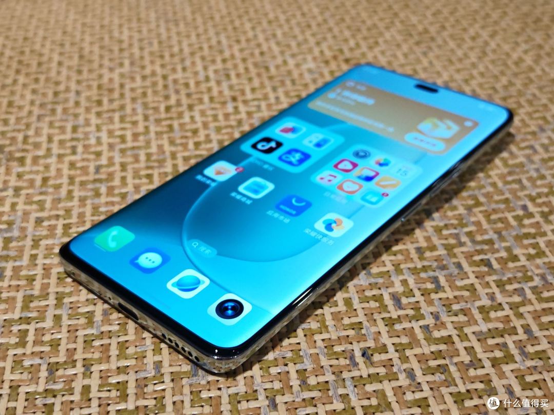 没短板？荣耀300Pro真好用吗？不吹不黑，上手两周，聊聊真实体验_安卓手机_什么值得买
