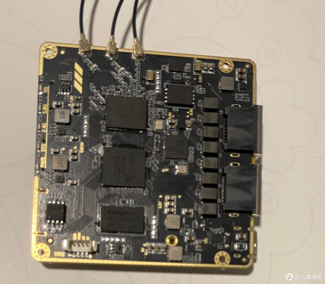 精致，小巧带有usb3/pcie切换的mt7981路由开发板，迷你cpe_主板_什么值得买