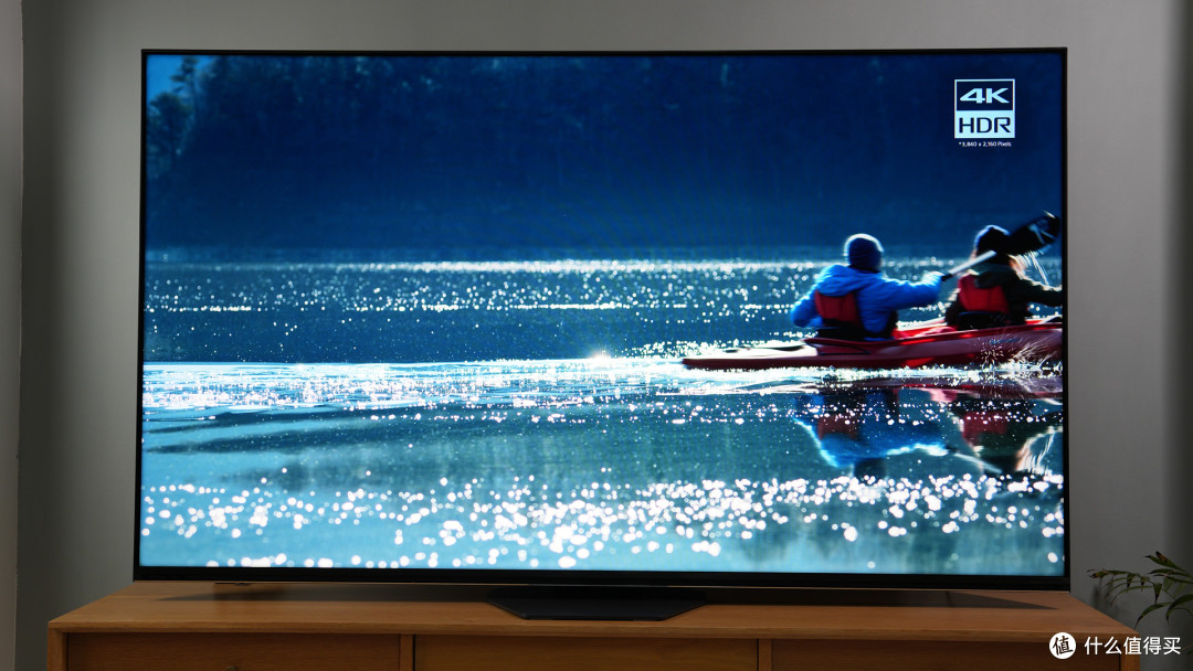 海信E8N Ultra测评：画质炸裂，真实表现和高端OLED有来有回？_液晶电视_什么值得买