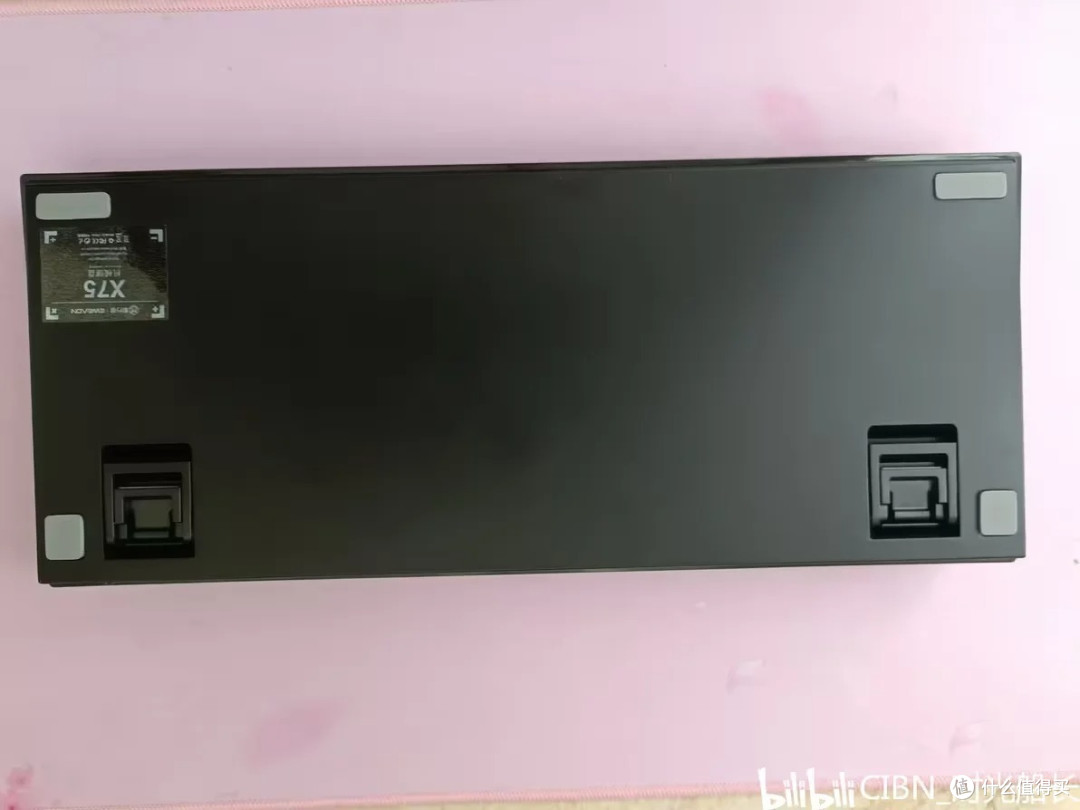 前行者X75：199段位延续了前作的优异表现，却套用了一个粗鄙外壳_键盘_什么值得买