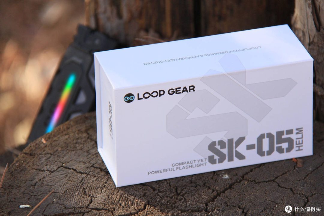 一支手电将光、电、磁、色全玩明白：LOOP SK05_户外照明_什么值得买