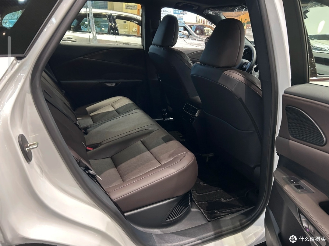 雷克萨斯 RX300：满意的不后悔之车_中大型SUV_什么值得买