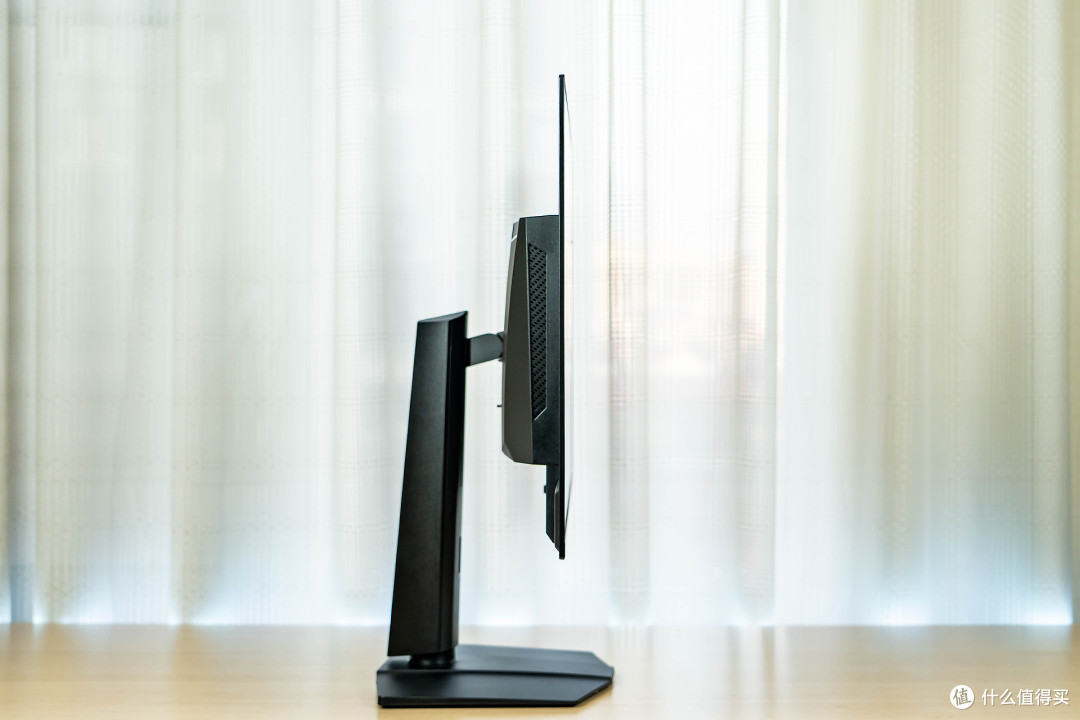 体验顶级OLED显示器带来的视觉盛宴，微星MPG 322URX QD-OLED评测_显示器_什么值得买