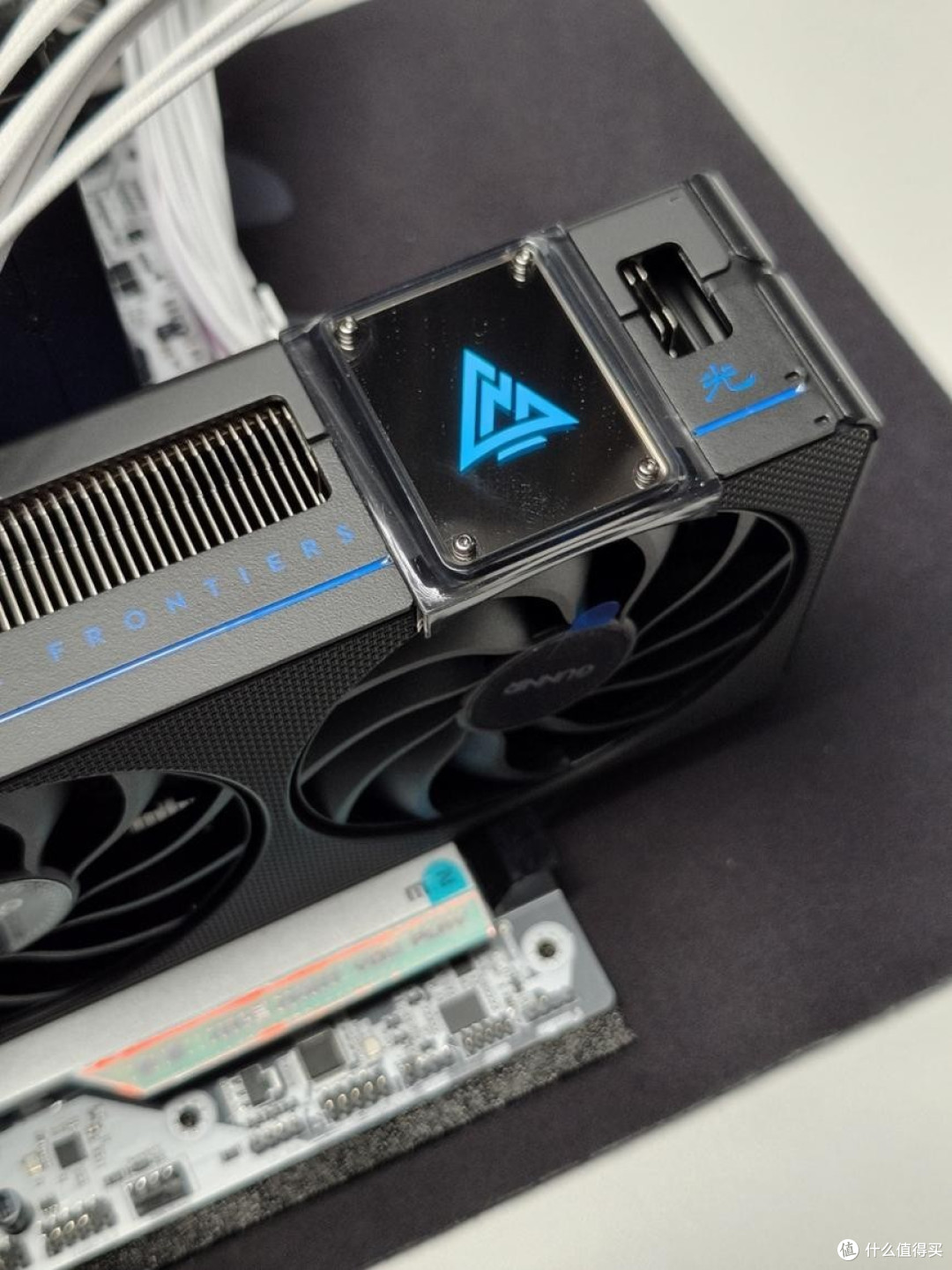 更“甜”的甜点级显卡 - 蓝戟intel B570 Photon 10G OC 首发评测_显卡_什么值得买