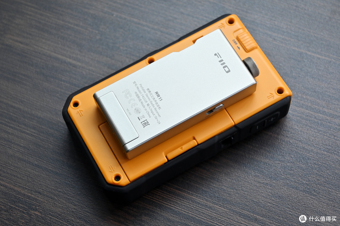 快乐就是如此简单，飞傲RR11便携式立体声收音机内测版体验_收音录音_什么值得买