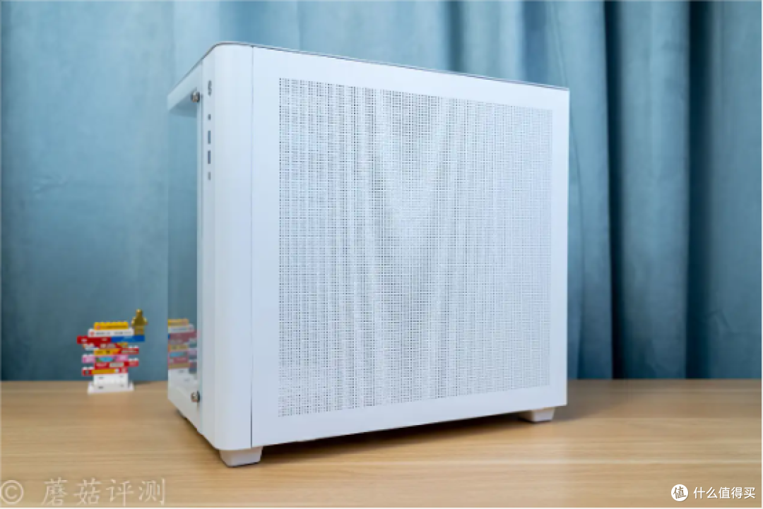 顺滑过渡，270度无死角，乔思伯TK3曲面海景房ATX机箱 评测_机箱_什么值得买