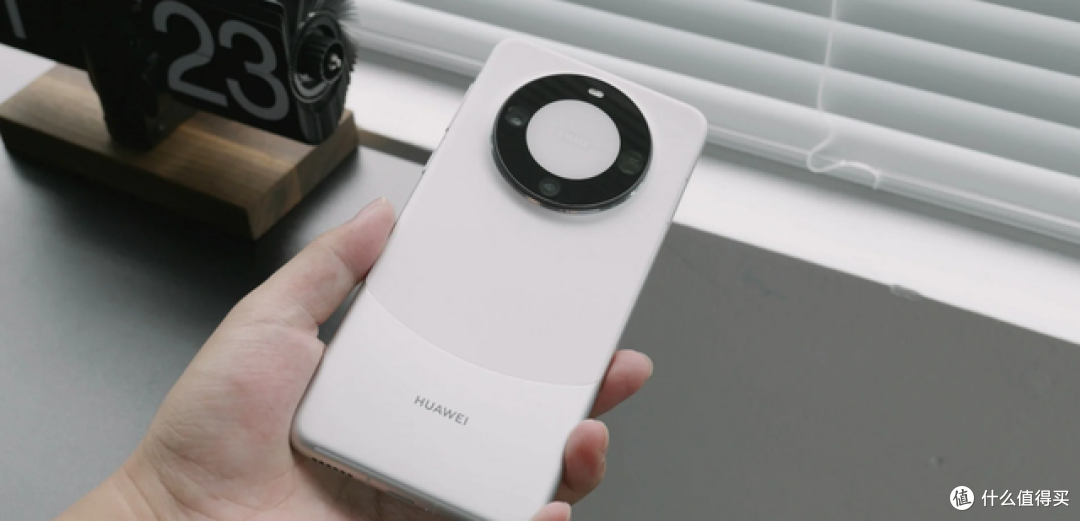 华为Mate60Pro还值得买吗？华为Mate60Pro实测：依旧是市场的王者_其他智能手机_什么值得买