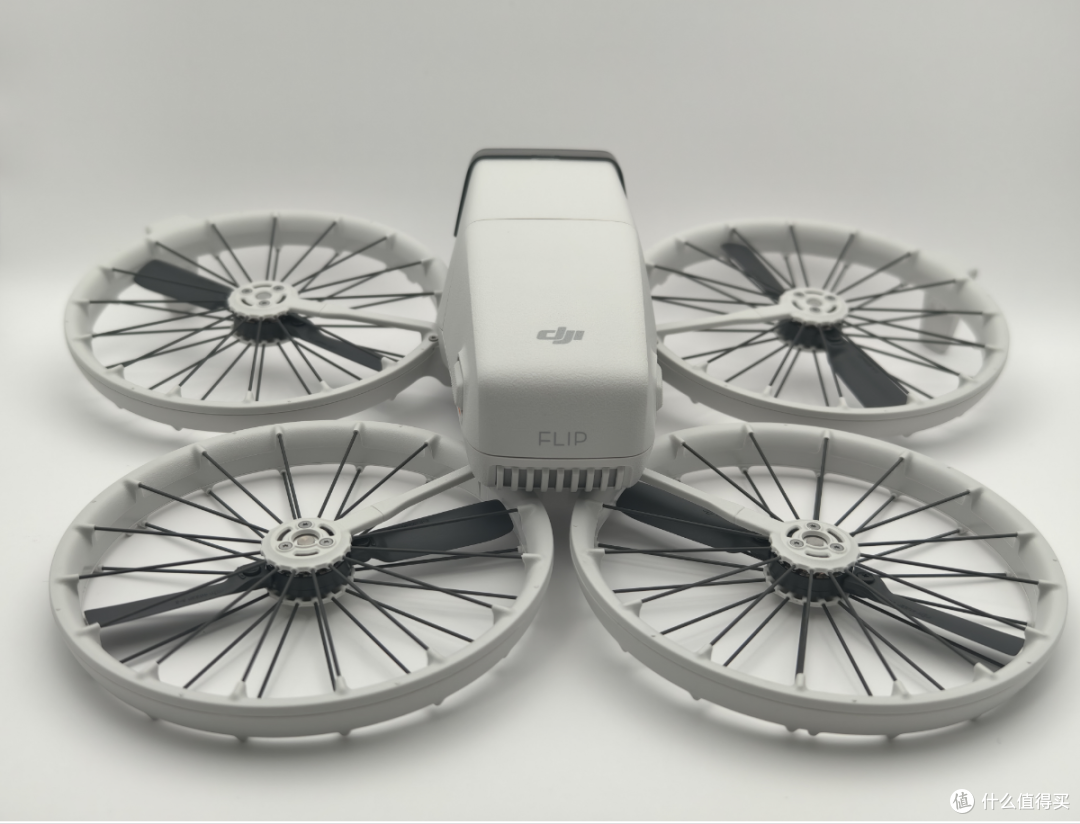 大疆 DJI Flip 上手初体验，解锁航拍新玩法_无人机_什么值得买