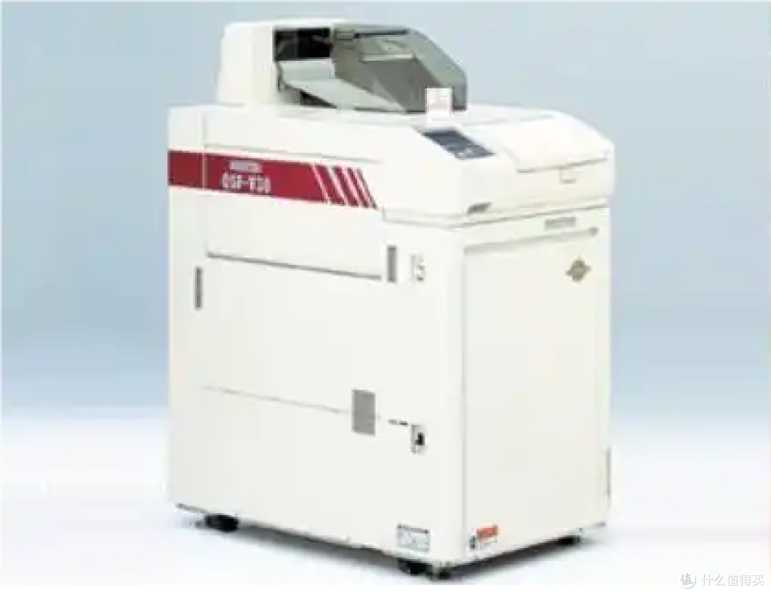 胶片党必看！新佰 XJ-300 与富士 SP-3000，如何抉择？_相机_什么值得买