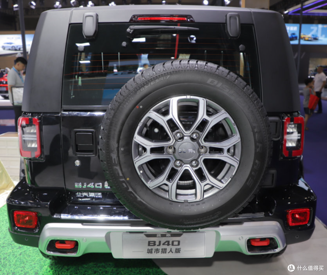 13.98万元国产硬派越野SUV：北汽BJ40_紧凑型SUV_什么值得买