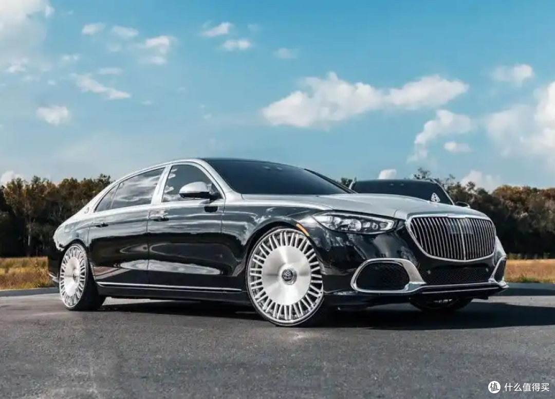 都能吊打迈巴赫，那么蔚来ET9 PK 尊界S800，谁更胜一筹?_大型车_什么值得买