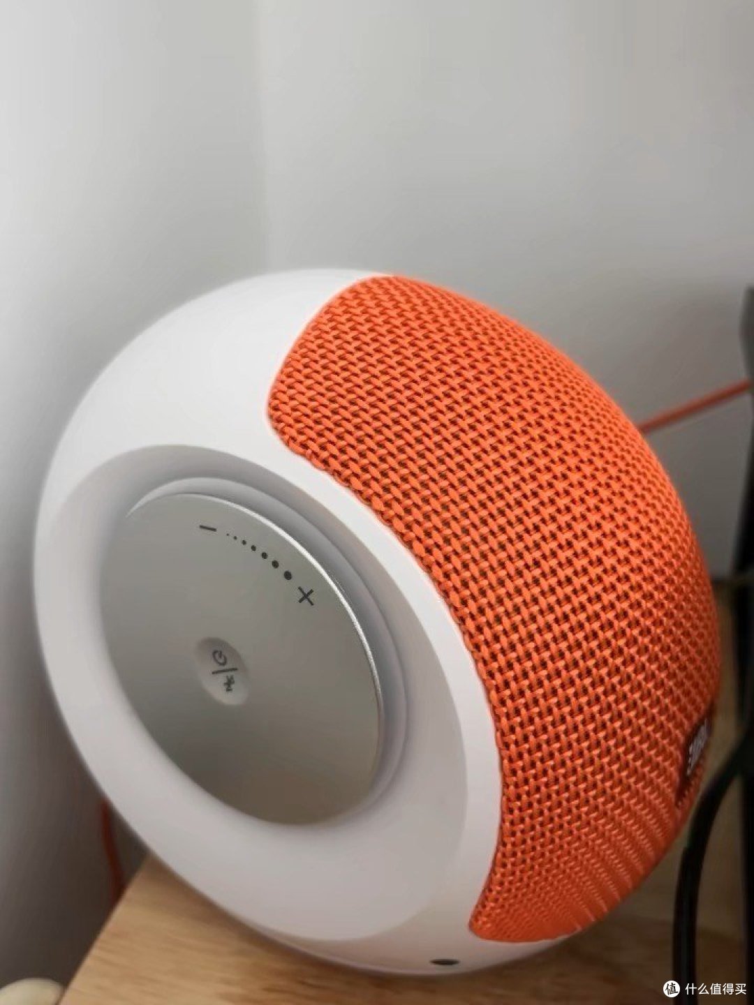 JBL Pebbles Mini BT2：小巧精致，音质出众的桌面音箱 _音箱_什么值得买